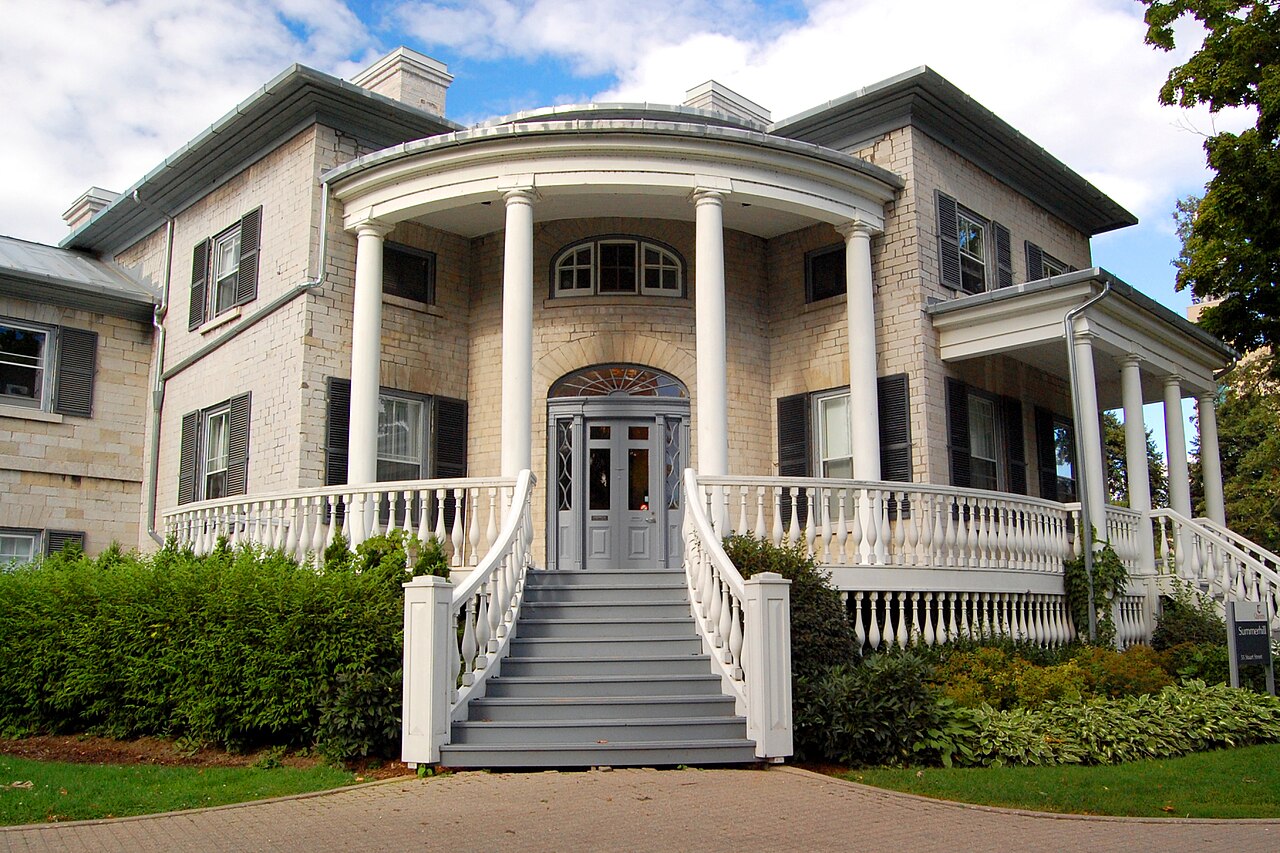 Summerhill Sendoff | Queen's Alumni