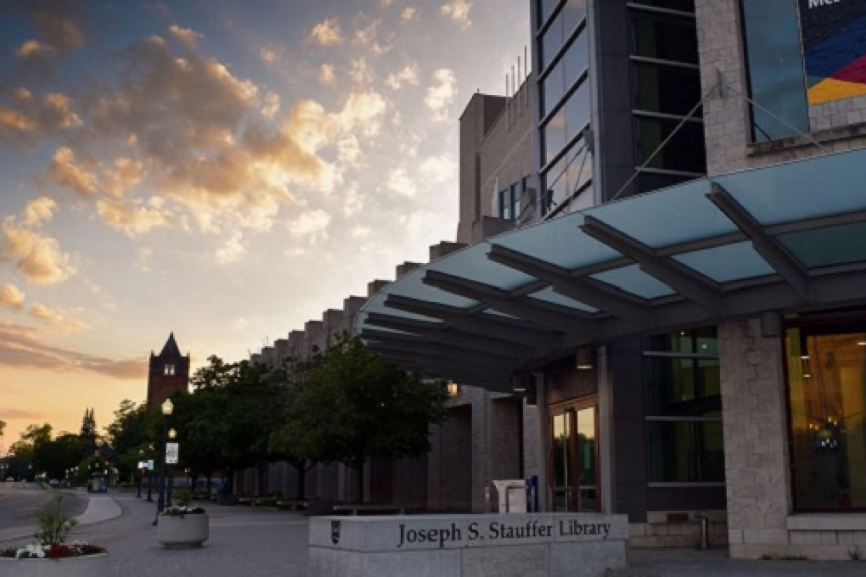 Homecoming Happy Hour, hosted by the Queen’s University Library | Queen ...