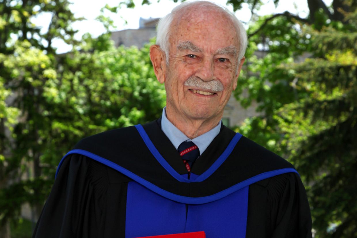 Remembering Brit Smith | Queen's Alumni