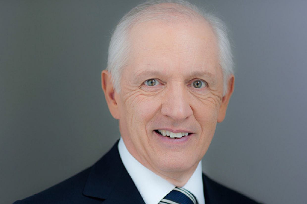 Giving back to his community | Queen's Alumni