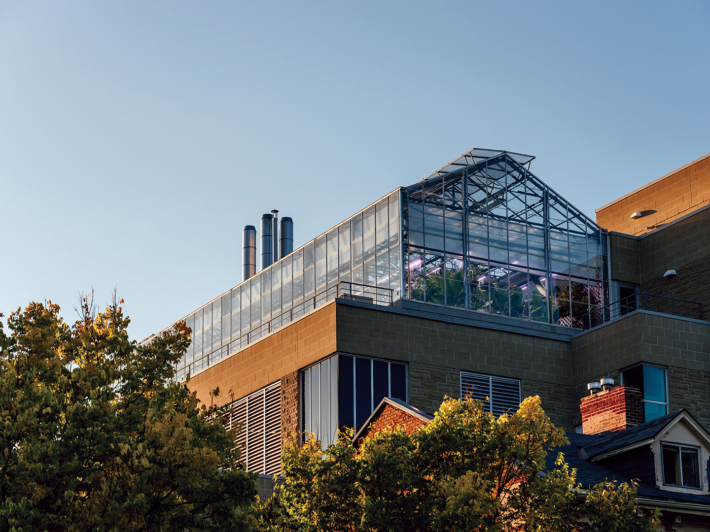 Bioscience Complex and climate control | Queen's Alumni Review