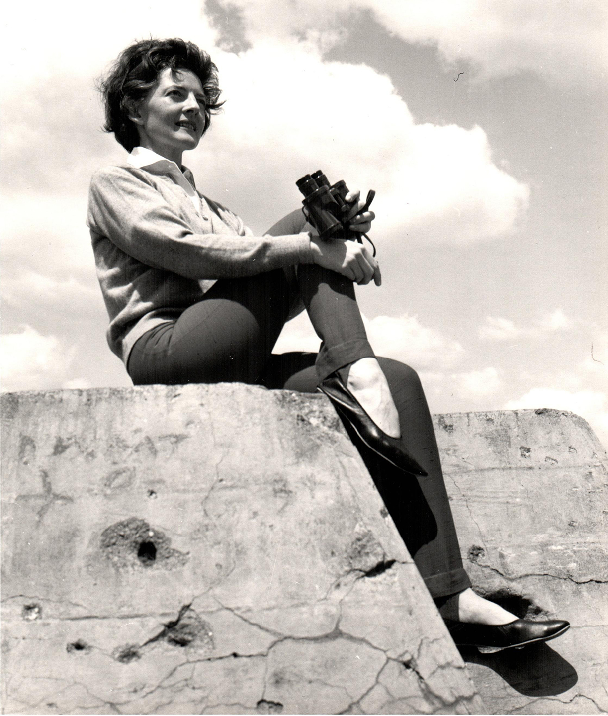 Librarian & philanthropist Helen Howard | Queen's Alumni Review