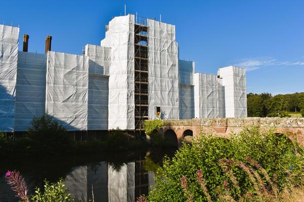 Bader College, UK | Queen's University