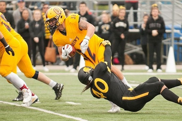 Football Gaels earn second win | Queen's Gazette | Queen's University