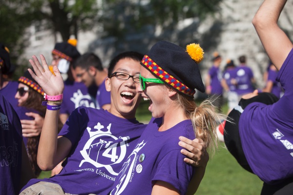 Orientation overtakes campus | Queen's Gazette | Queen's University