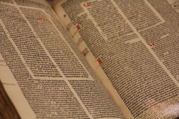 Impressive incunabula | Queen's Gazette | Queen's University