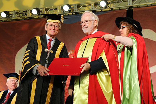 A week of honours for Art McDonald | Queen's Gazette | Queen's University