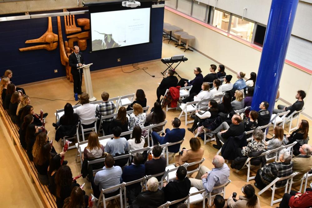 Queen’s community gathers for the National Day of Remembrance and ...