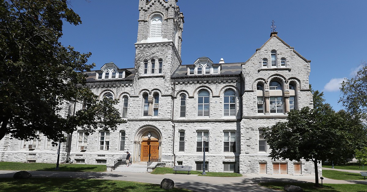 Orientation starts for Class of 2024 | Queen's Gazette | Queen's University