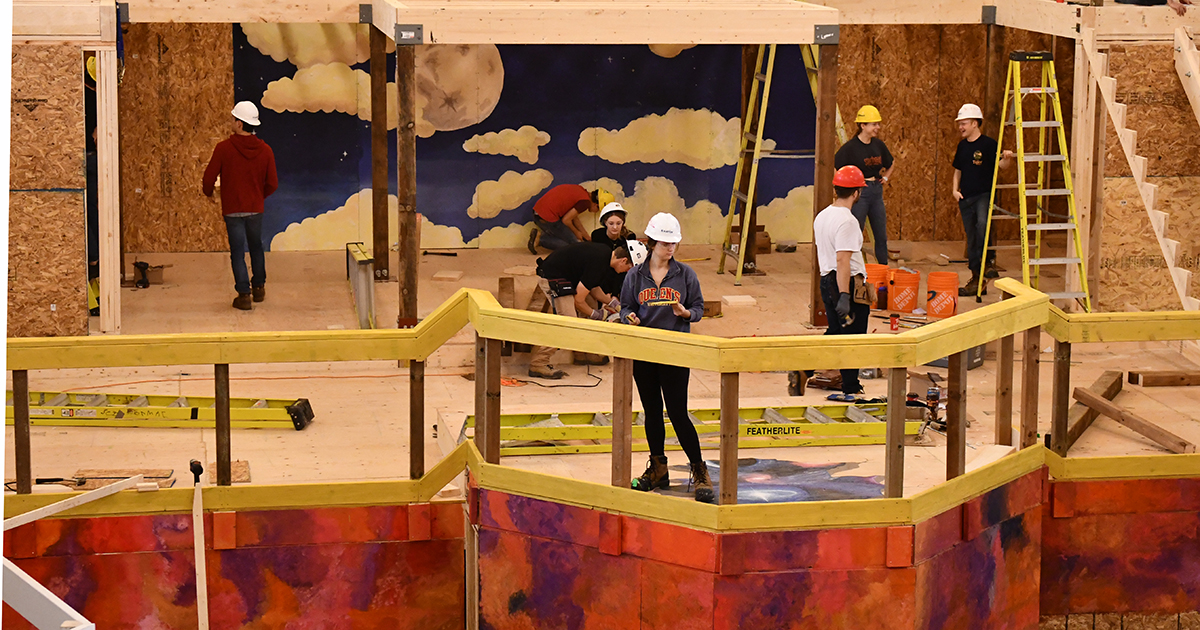 An out-of-this-world Science Formal | Queen's Gazette | Queen's University