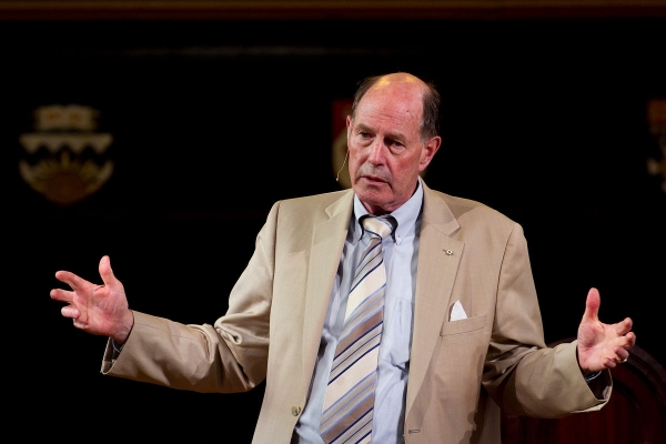 Lecture honours former chancellor David Dodge | Queen's Gazette